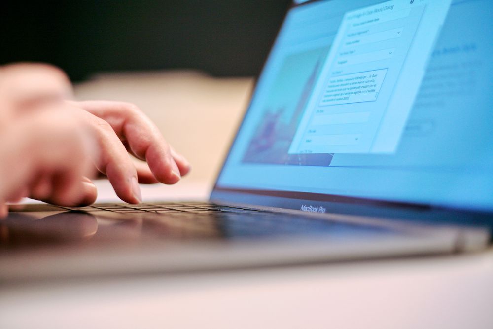 Squiz Matrix vs. eZ Platform: A Comprehensive CMS Comparison Guide | Deploi